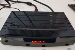 Спутниковая приставка (ресивер) МТС Castpal DS 701